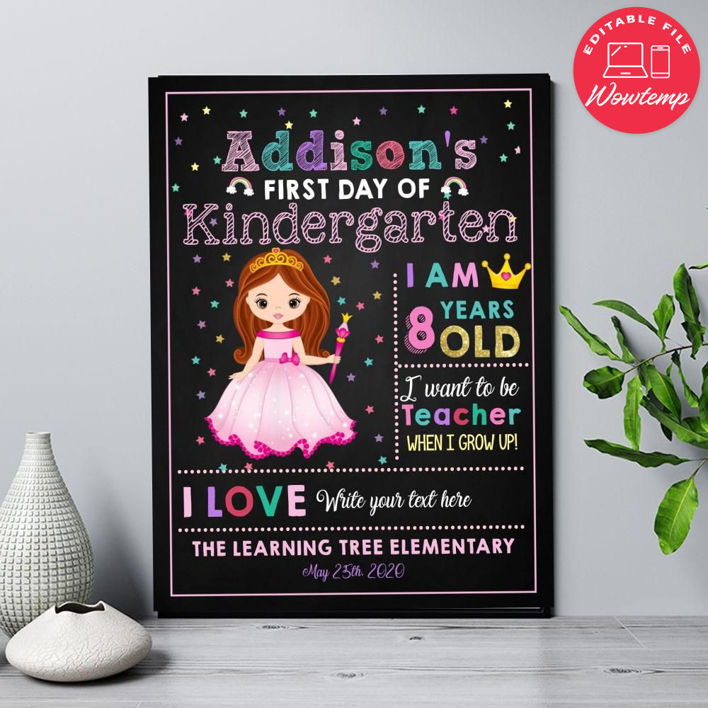 Princess First Day of Kindergarten Chalkboard Sign Printable | Wowtemp